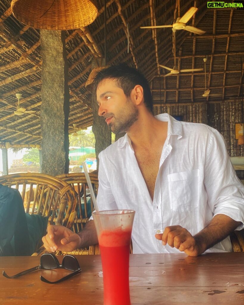 Actor Varun Mitra HD Instagram Photos and Wallpapers November 2023 ...