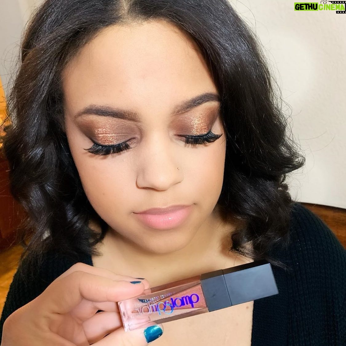 Veronica Lorenz | Gethu Cinema