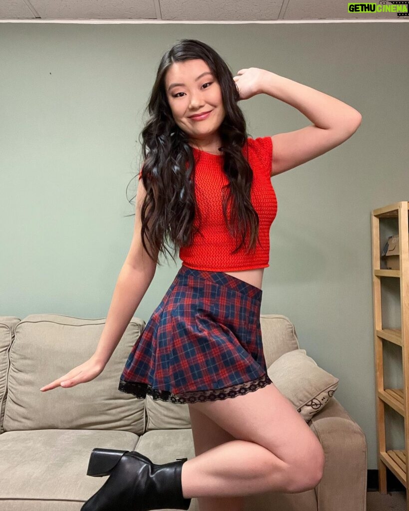 Actress Victoria Grace HD Instagram Photos and Wallpapers March 2023 ...
