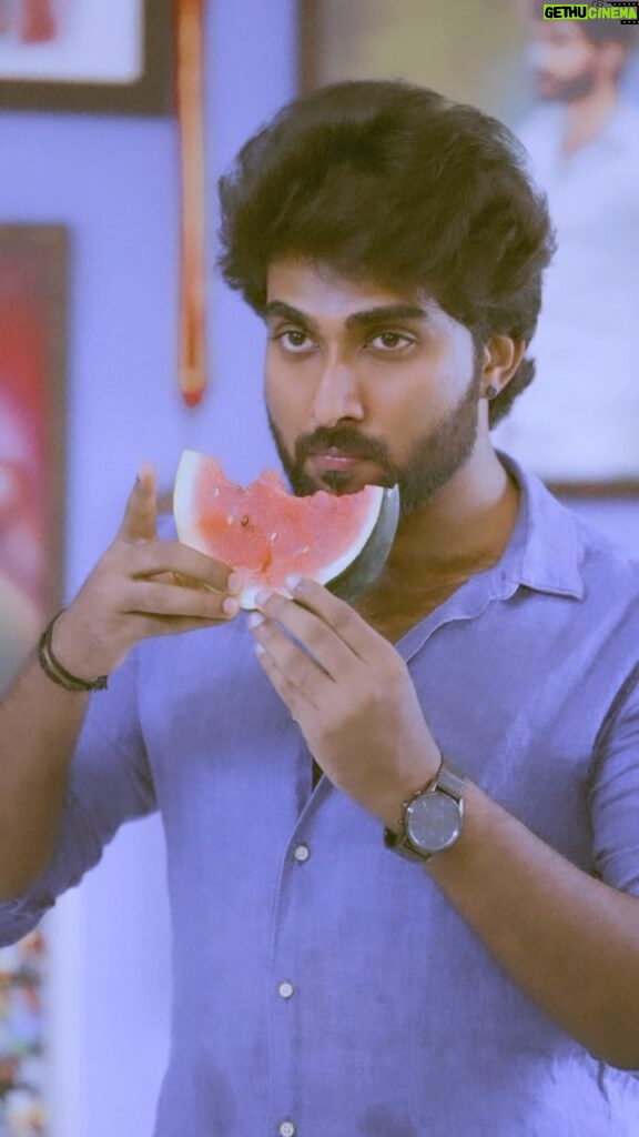 Actor Vishnu Unnikrishnan HD Instagram Photos and Wallpapers July 2023 ...