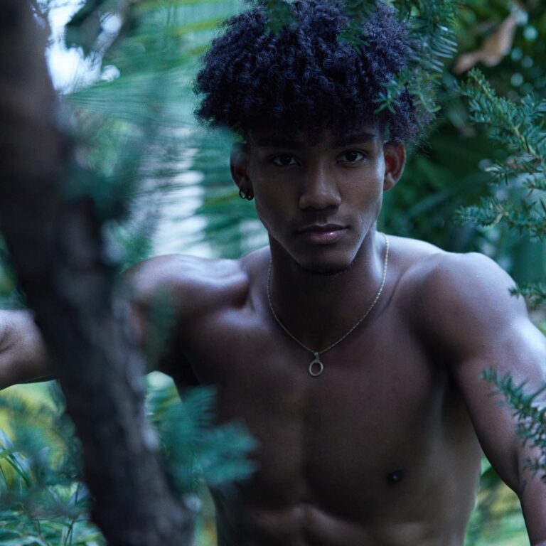 The Ultimate Collection: Yainer Ariza's Top 10 Instagram Photos