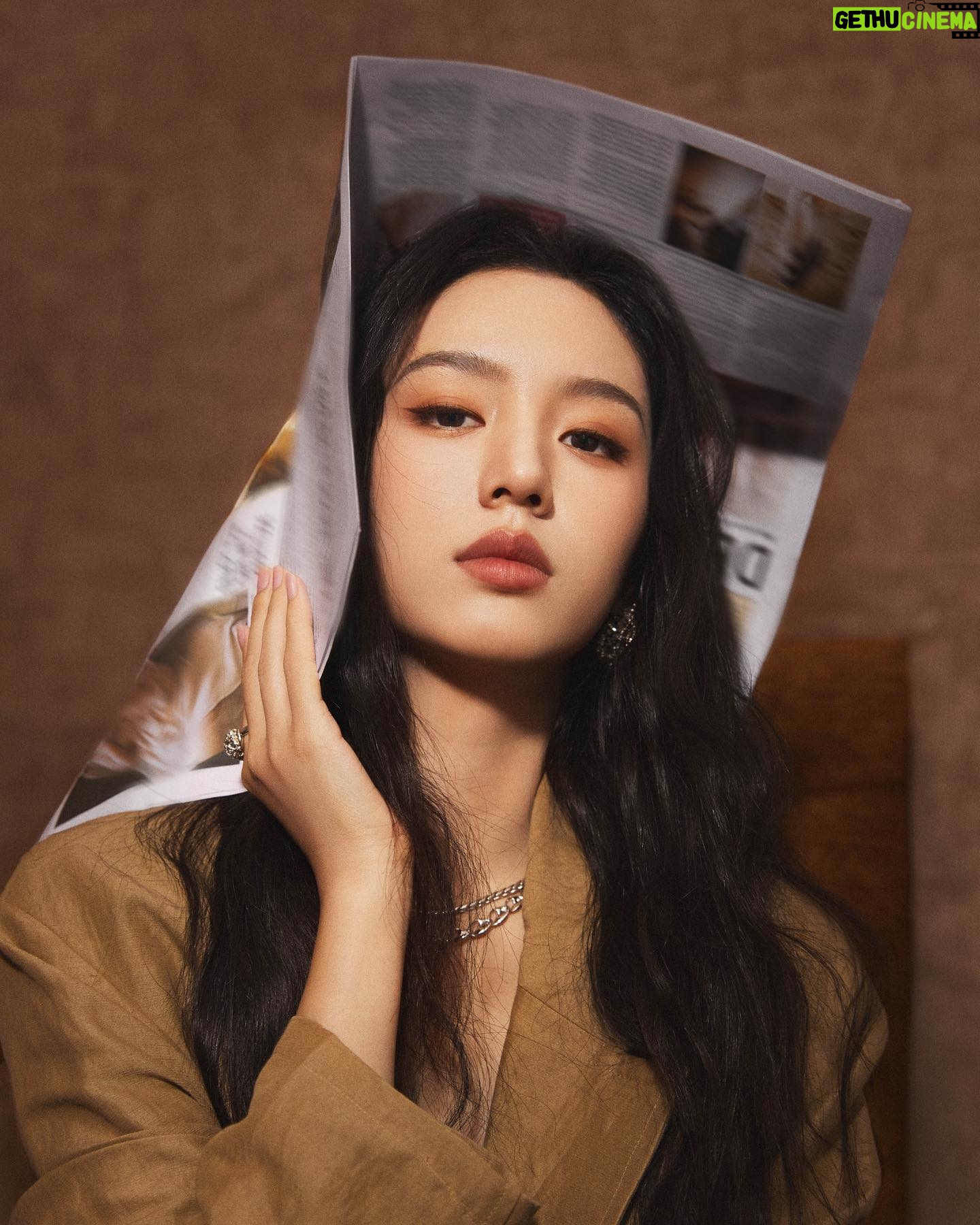 Zhou Ye Wiki, Biography, Age, Gallery, Spouse and more