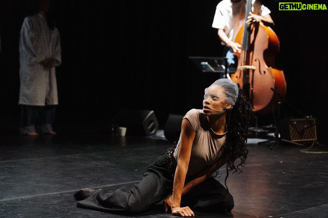 Zoë Love Smith | Gethu Cinema