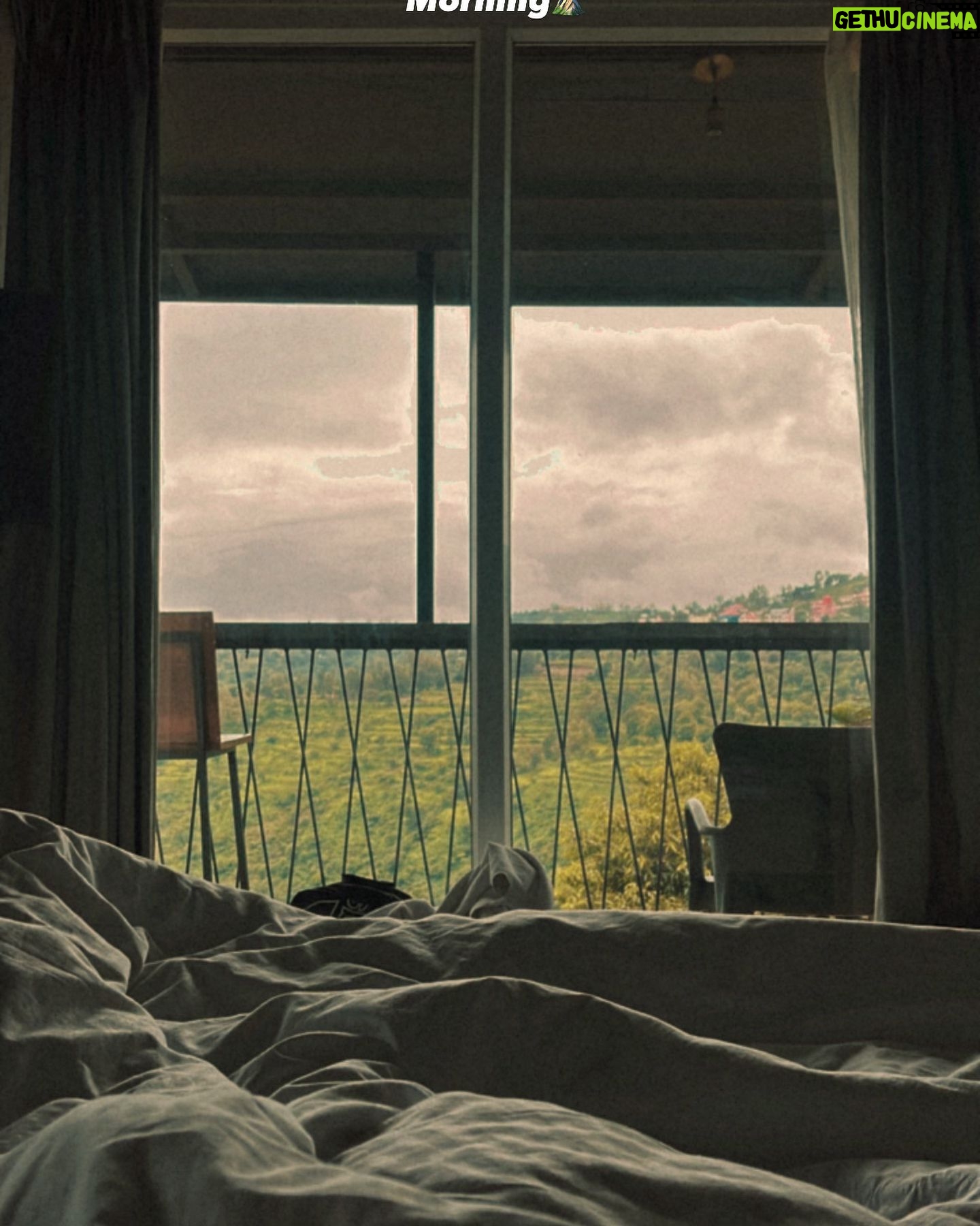 Actress Alisha Parveen HD Instagram Photos and Wallpapers September ...