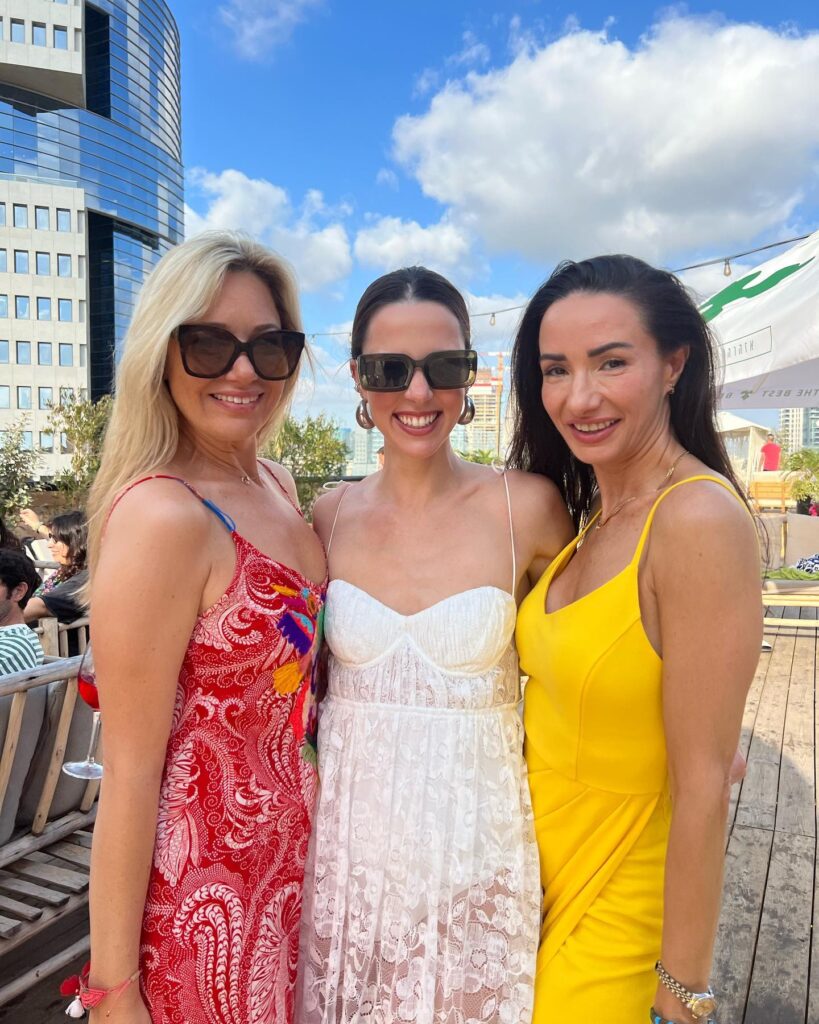 Actress Alona Tal HD Instagram Photos and Wallpapers October 2023 ...