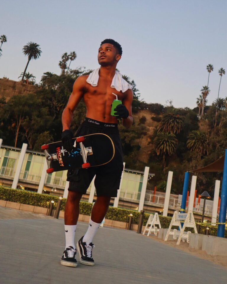 10 Iconic Instagram Photos of Amarr M. Wooten