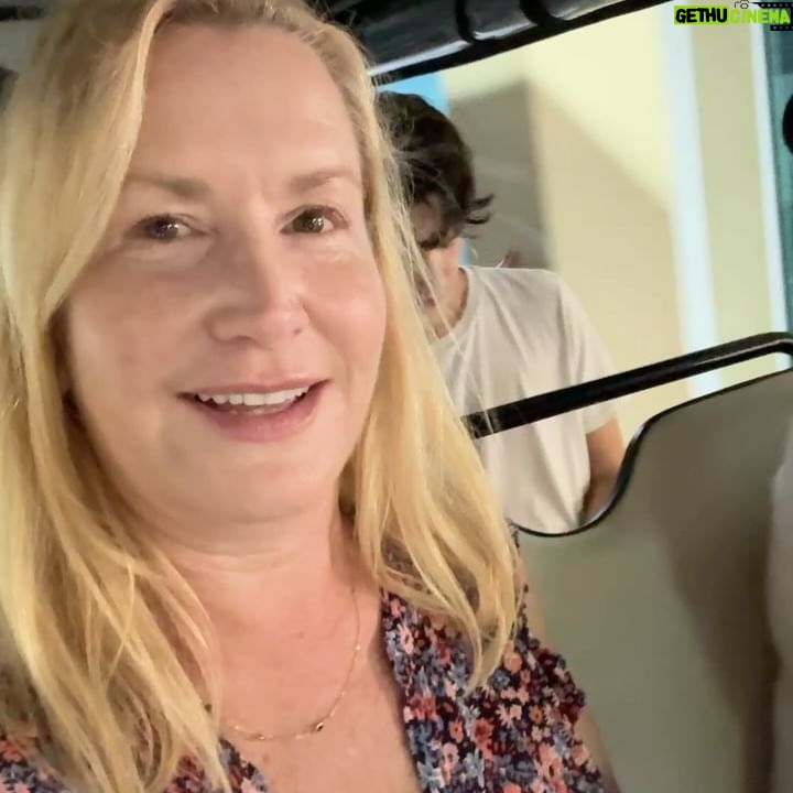 Angela Kinsey | Gethu Cinema