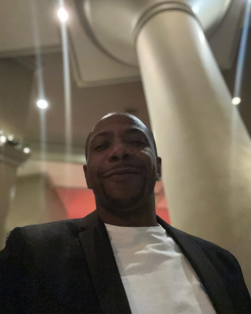 Actor Anthony Knight HD Instagram Photos and Wallpapers June 2024 ...