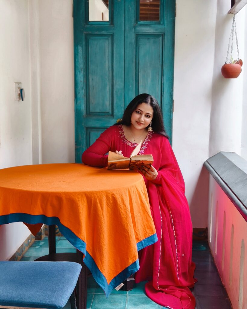 Actress Anu Sithara HD Photos and Wallpapers December 2024 | Gethu Cinema