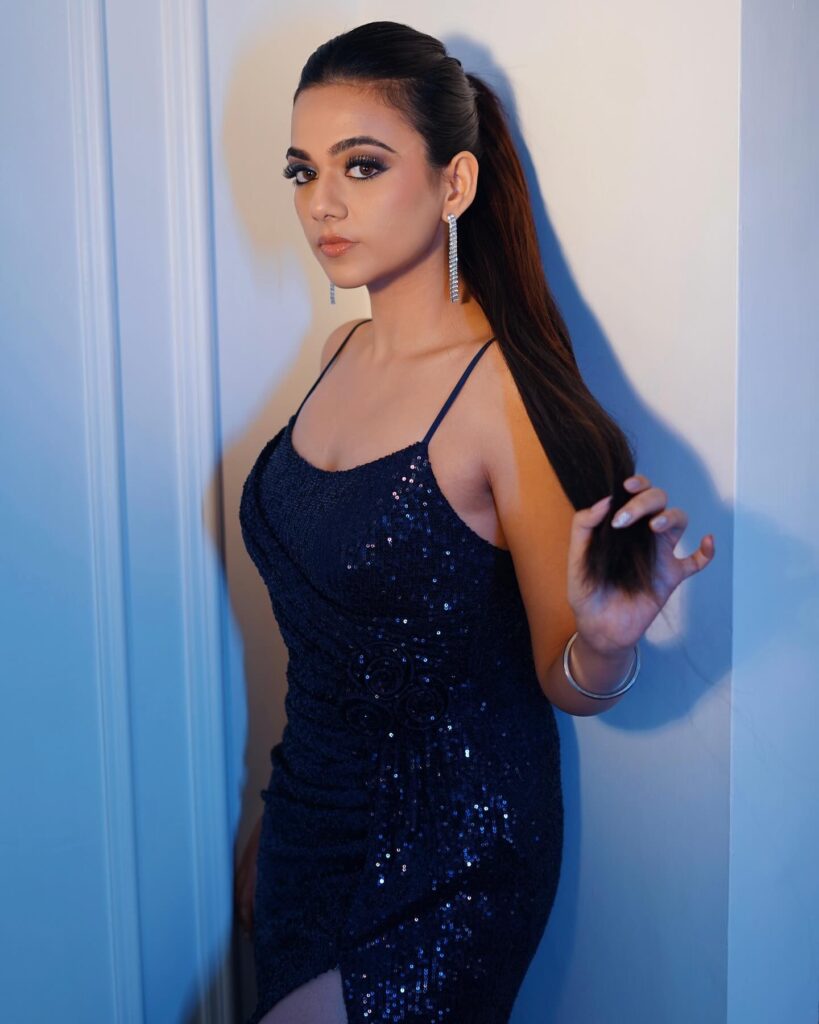 Actress Bhavya Trikha HD Instagram Photos and Wallpapers August 2024 ...