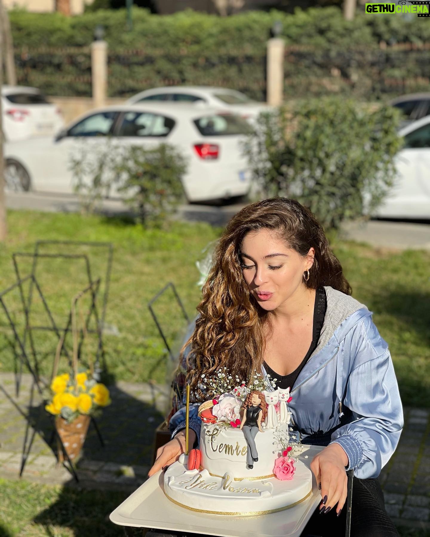 Cemre Baysel | Gethu Cinema