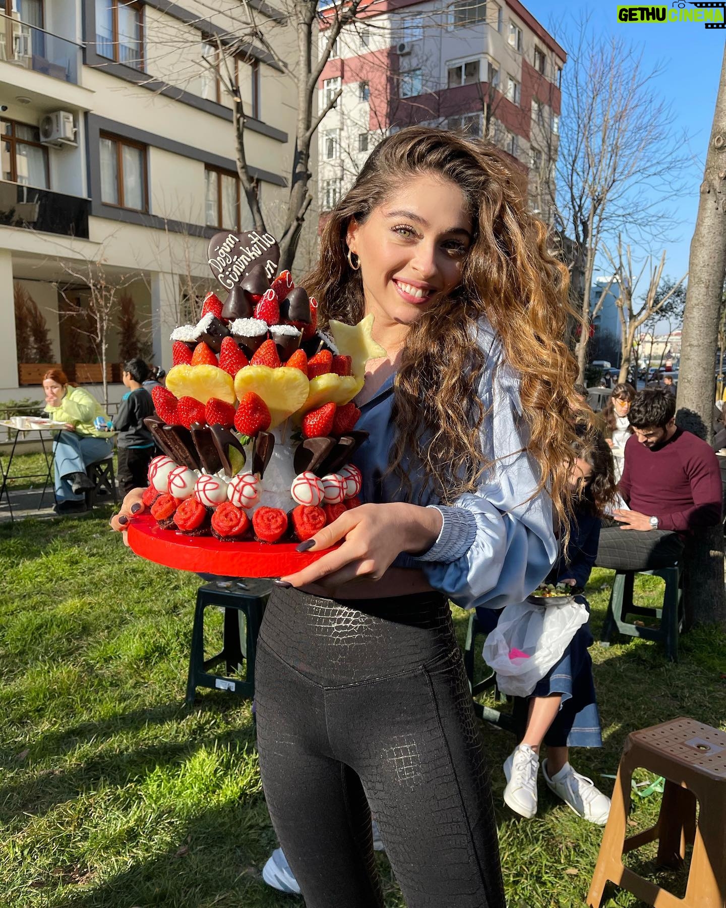 Cemre Baysel | Gethu Cinema