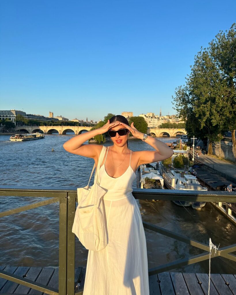 Actress Cemre Baysel HD Instagram Photos and Wallpapers June 2024 ...