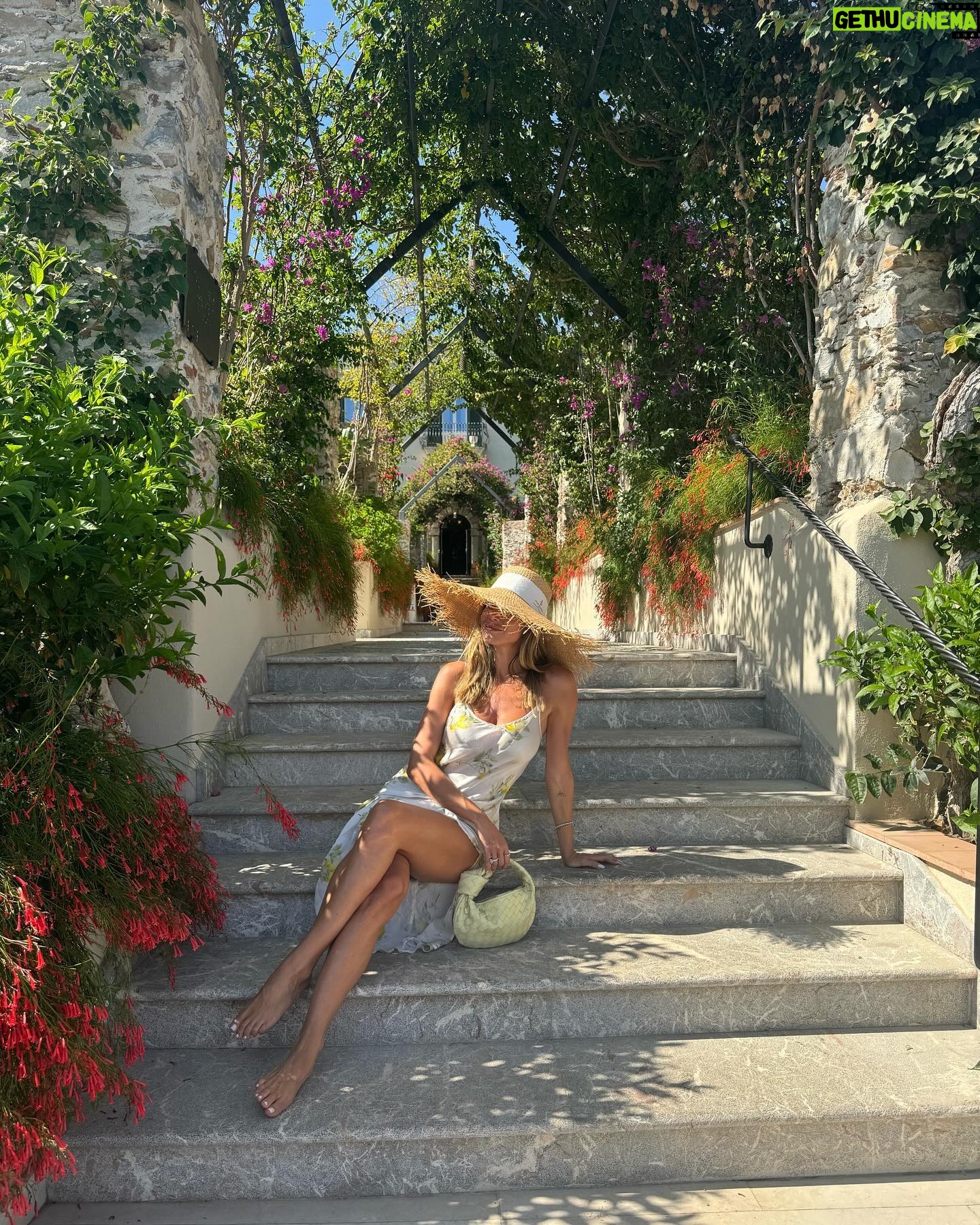 Actress Diletta Leotta HD Instagram Photos and Wallpapers August 2024 ...