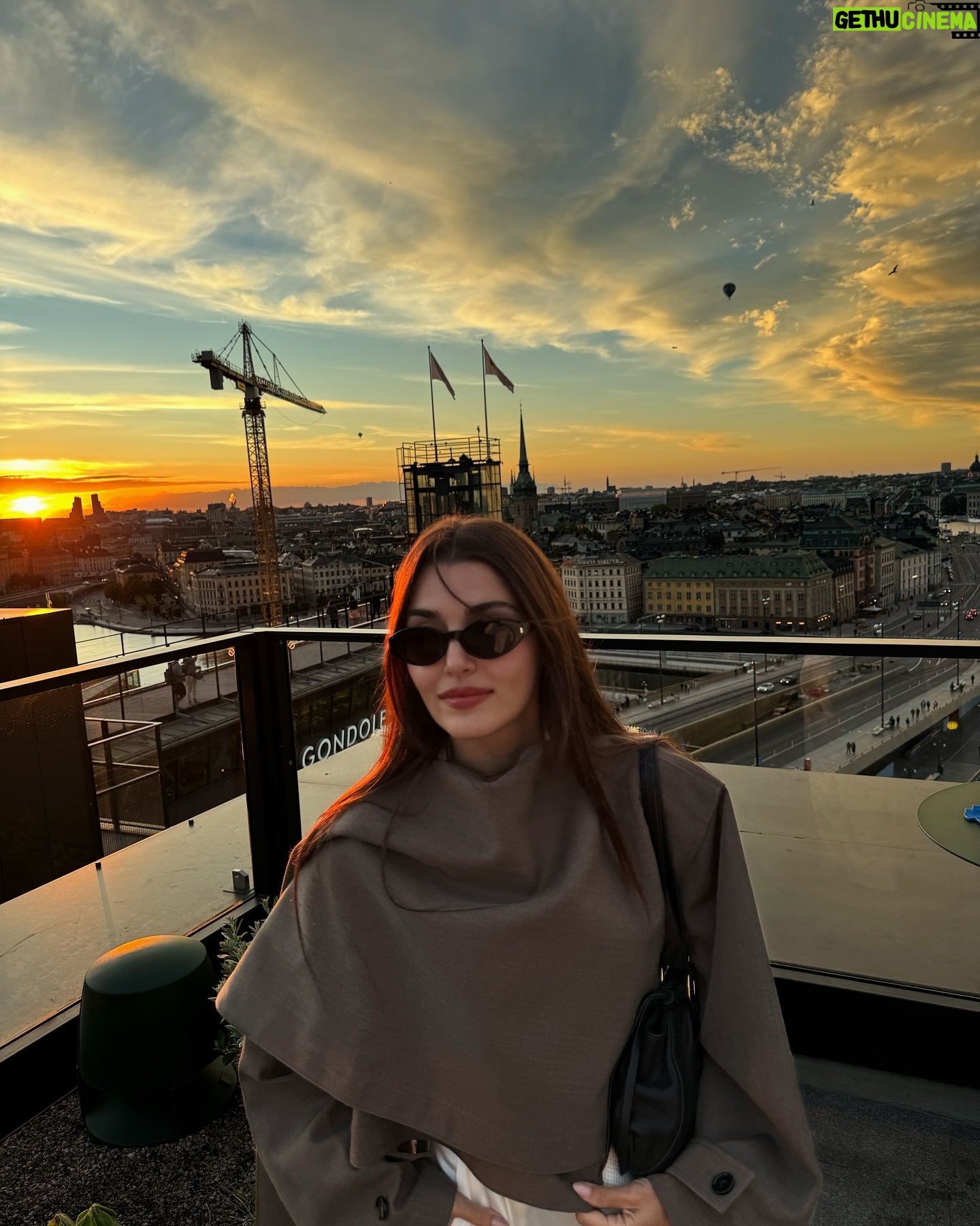 Hande Erçel | Gethu Cinema