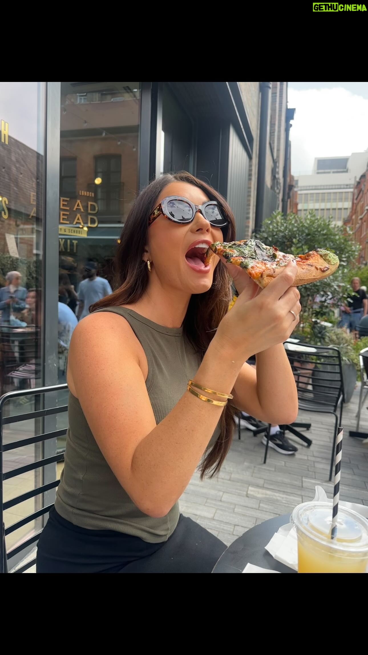 Actress India Reynolds HD Instagram Photos and Wallpapers August 2024 ...