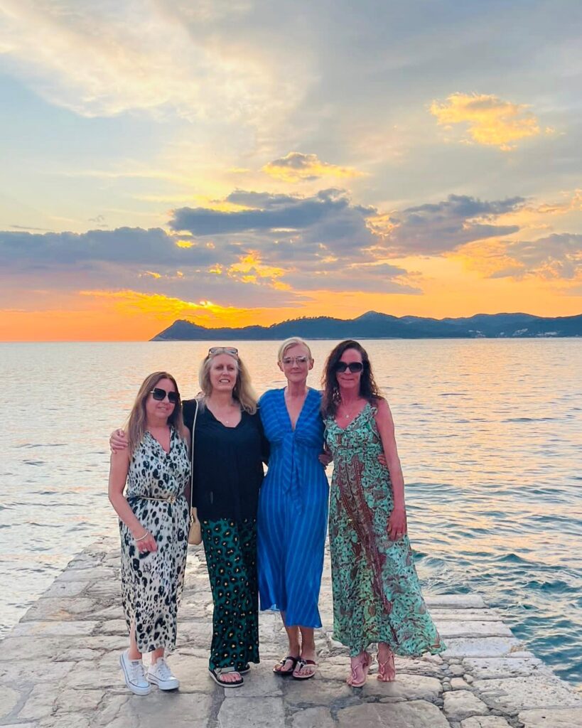 Actress Jane Moore HD Instagram Photos and Wallpapers September 2023 ...