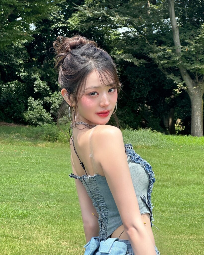 Actress Jang Won-young HD Instagram Photos and Wallpapers August 2024 ...