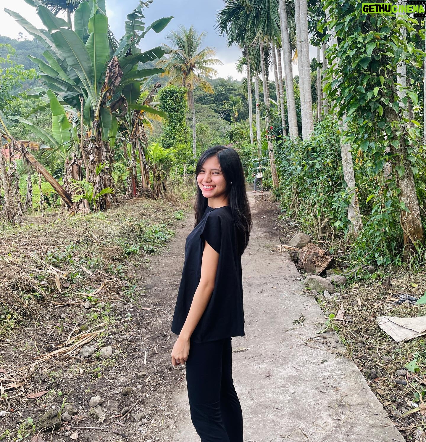 Actress Jennifer Rachel Natasya HD Instagram Photos and Wallpapers July ...