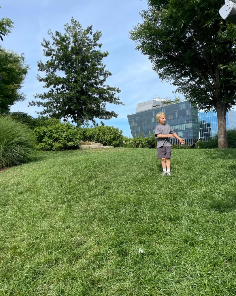 Actress Kaitlin Doubleday HD Photos and Wallpapers July 2025 | Gethu Cinema