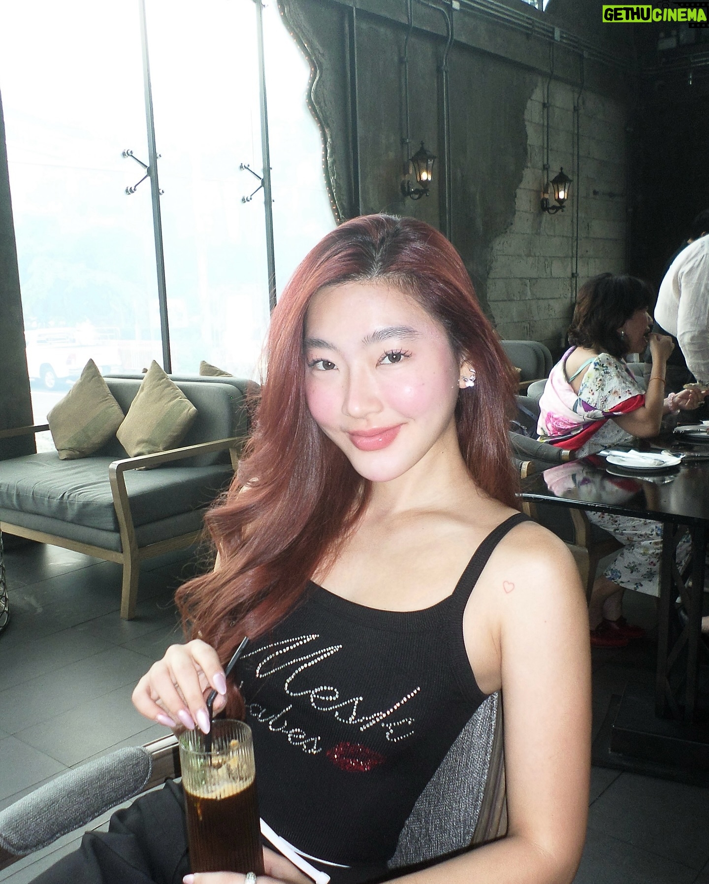 Kanyaphak Pongsak Wiki, Biography, Age, Gallery, Spouse and more