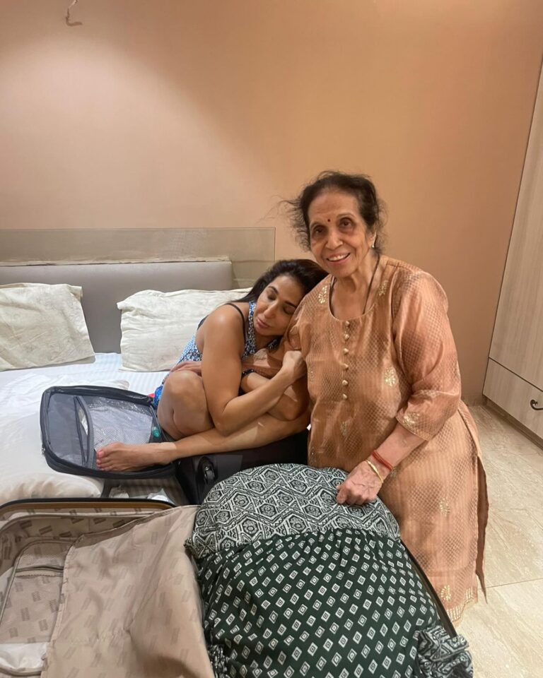 10 Iconic Instagram Photos of Krishika Lulla