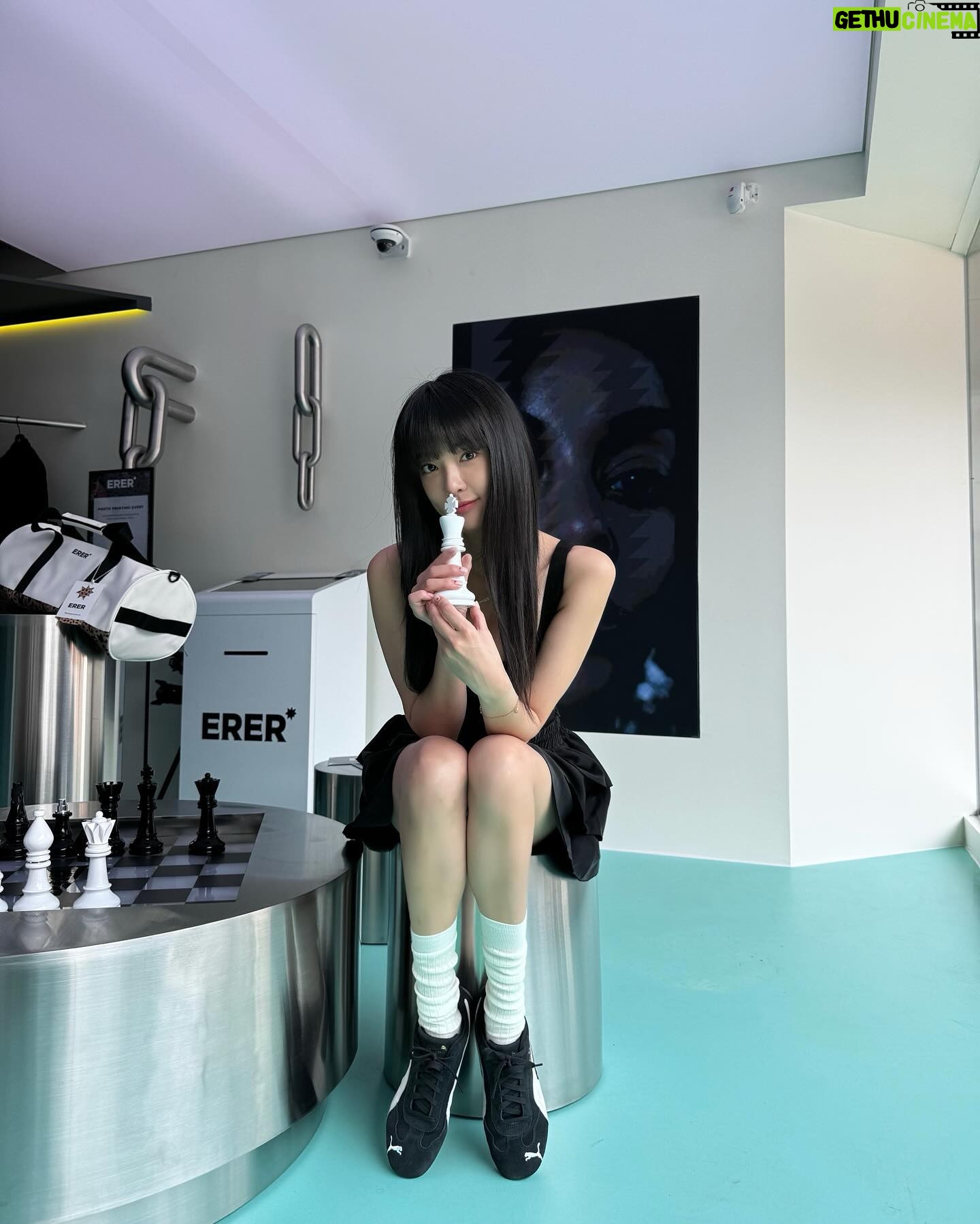 Lee Ju-yeon Wiki, Biography, Age, Gallery, Spouse and more