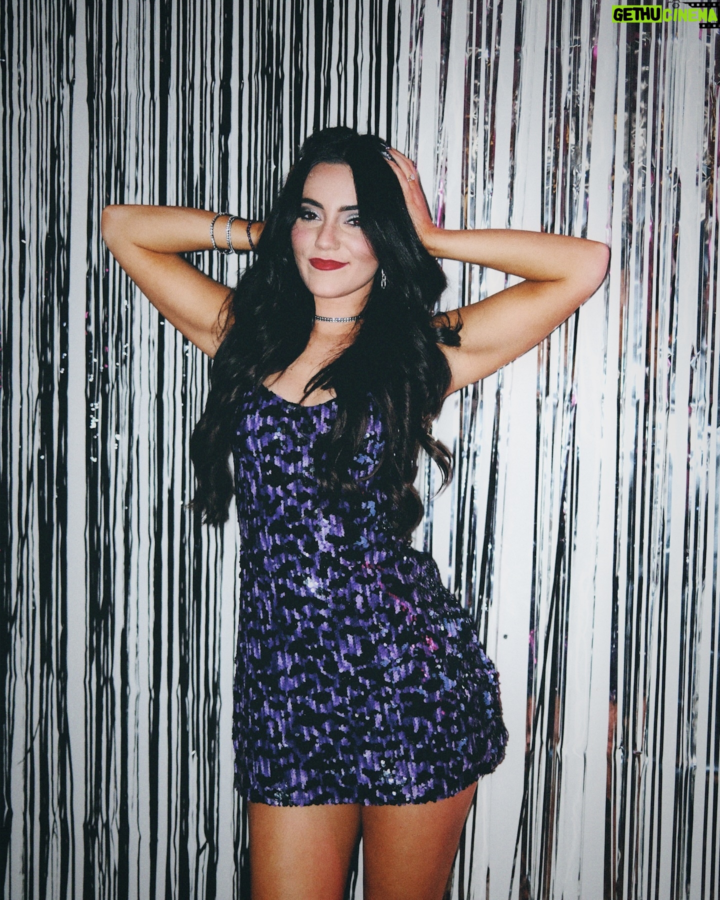 Actress Liana Ramirez HD Instagram Photos and Wallpapers August 2024 ...