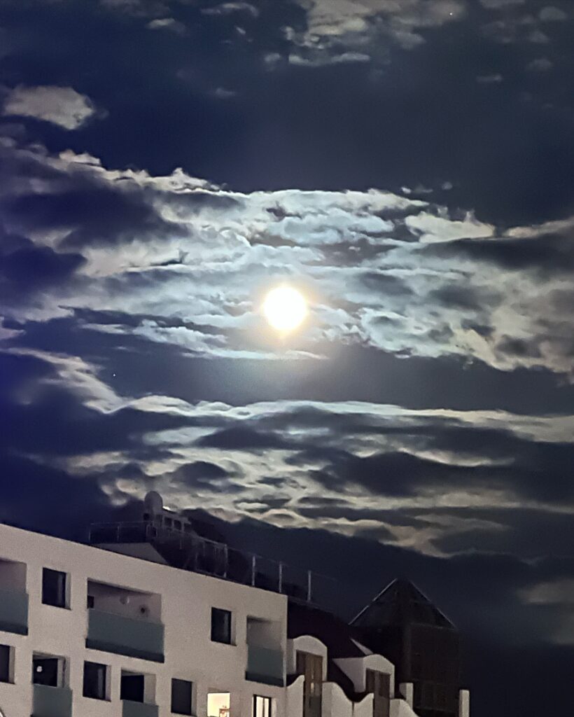 Actor Lotte HD Instagram Photos and Wallpapers June 2024 | Gethu Cinema