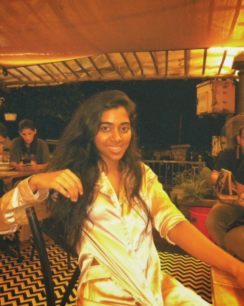 Actress Lovelyn Chandrasekhar HD Instagram Photos and Wallpapers August ...