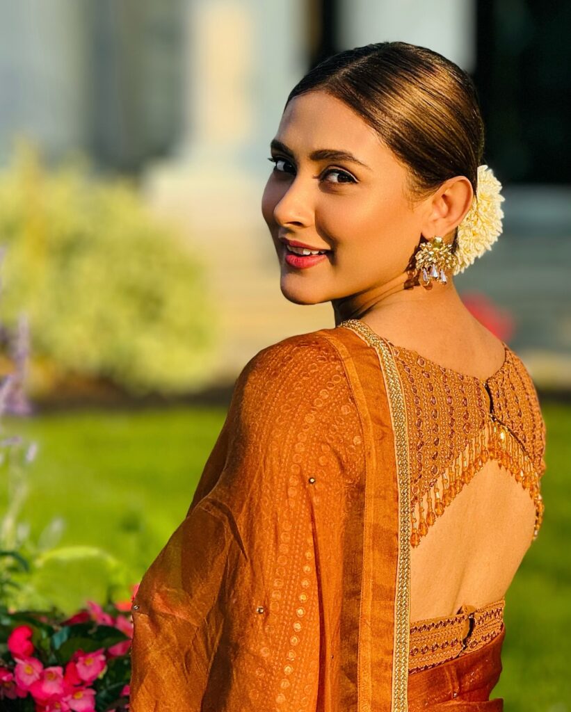 Actress Mehazabien Chowdhury HD Instagram Photos and Wallpapers ...