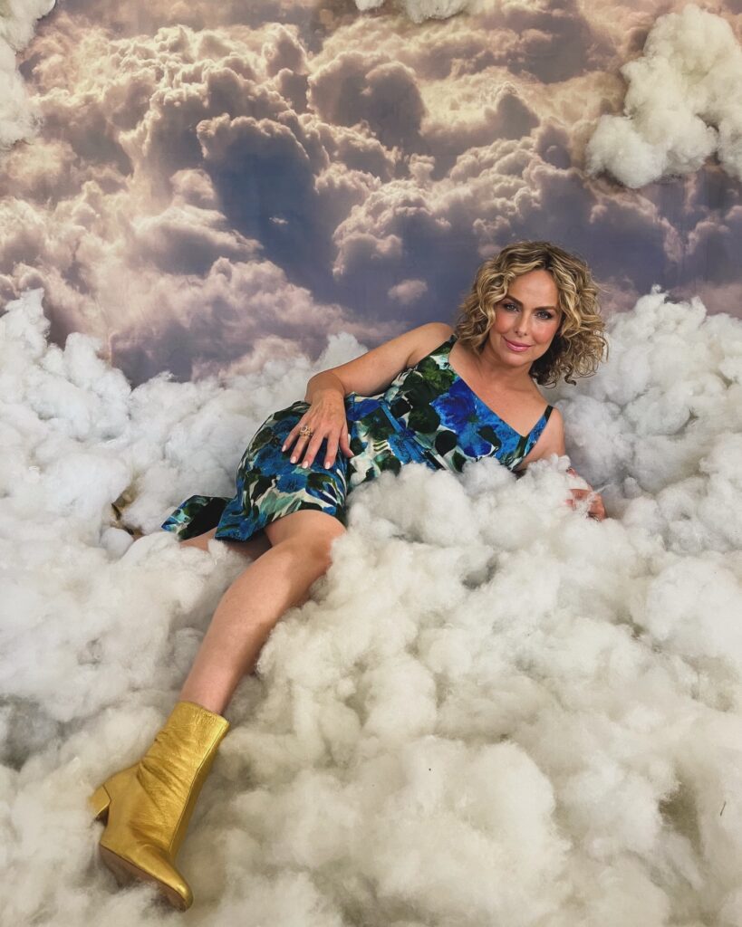 Actress Melora Hardin HD Instagram Photos and Wallpapers June 2024 ...