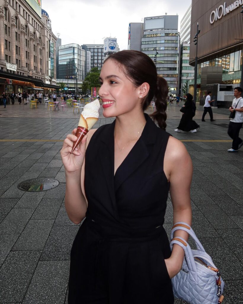 Actress Michelle Vito HD Photos and Wallpapers December 2024 | Gethu Cinema