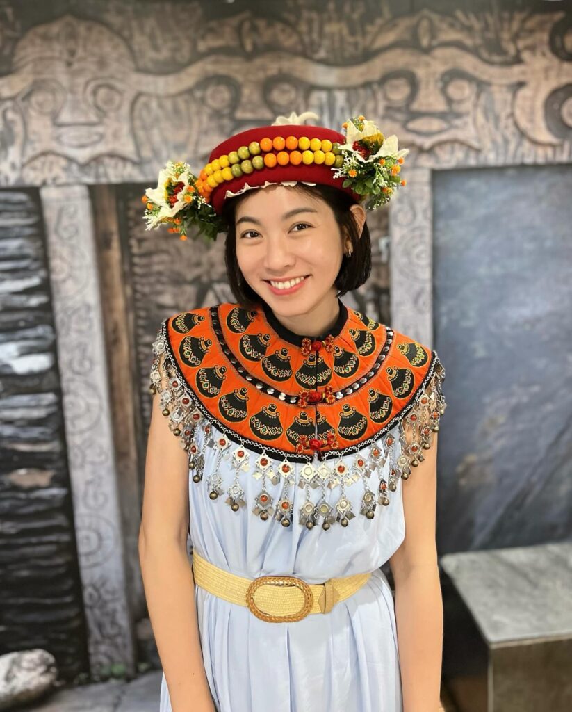 Actress Mini Chao HD Instagram Photos and Wallpapers August 2024 ...