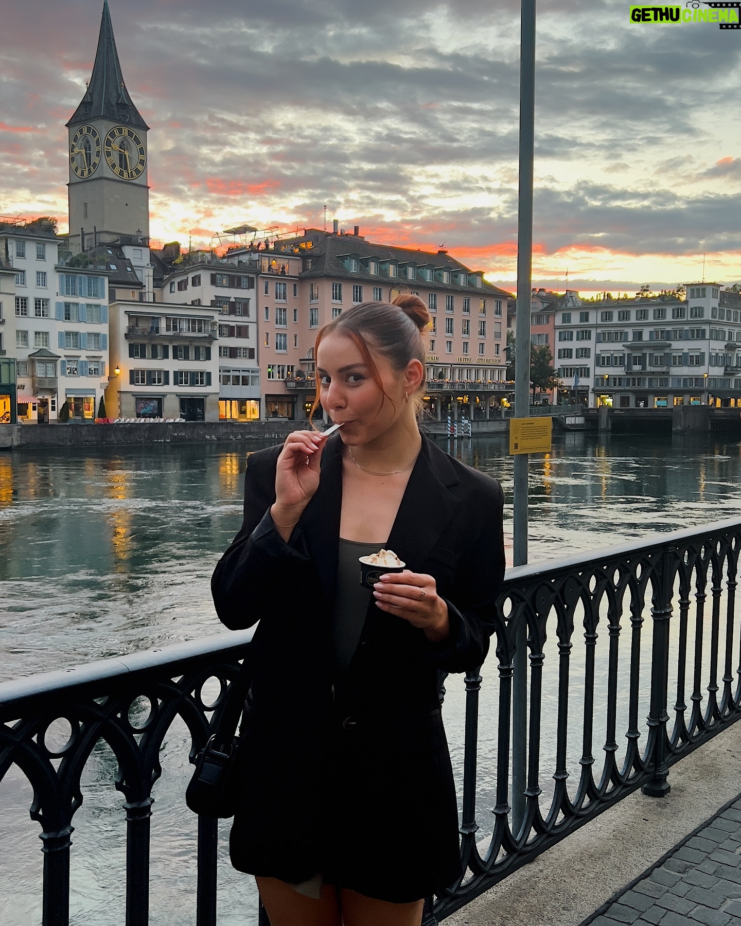 Actress Natalie Peterson HD Instagram Photos and Wallpapers July 2024 ...