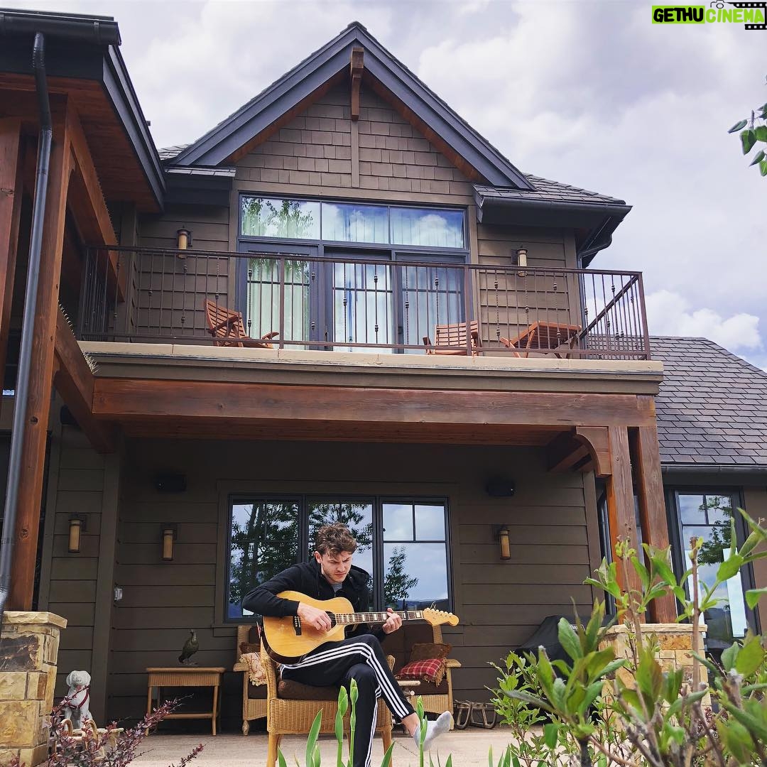 Nick Fink | Gethu Cinema