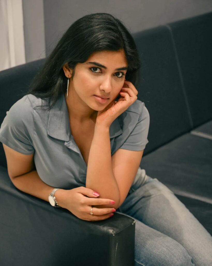 Actress Pragya Nagra HD Instagram Photos and Wallpapers August 2024 ...