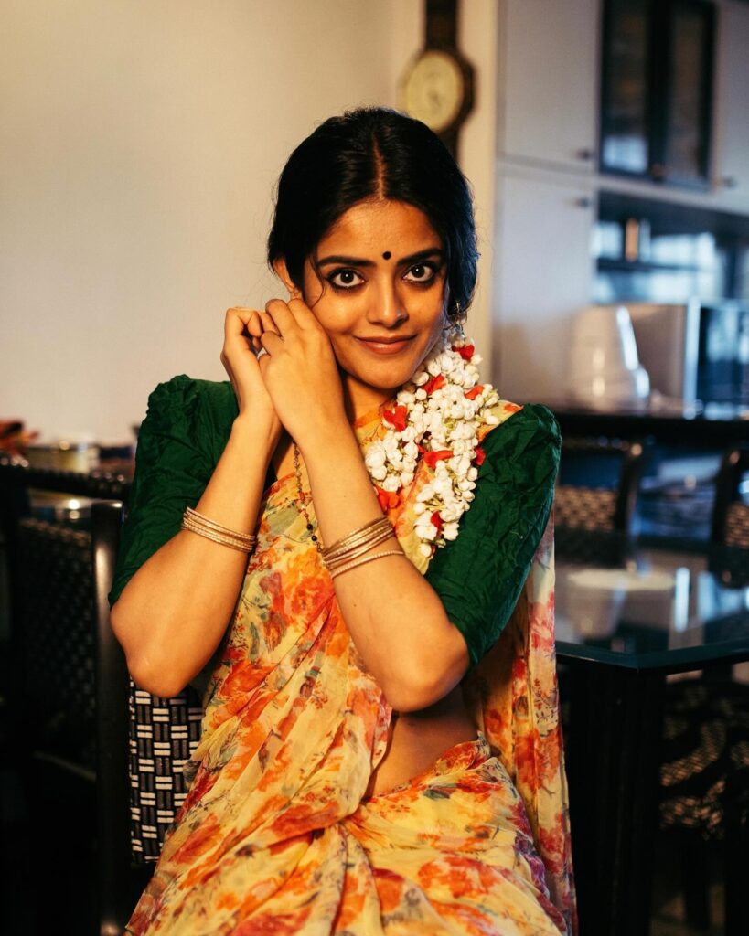 Actress Riddhi Kumar HD Instagram Photos and Wallpapers July 2024 ...