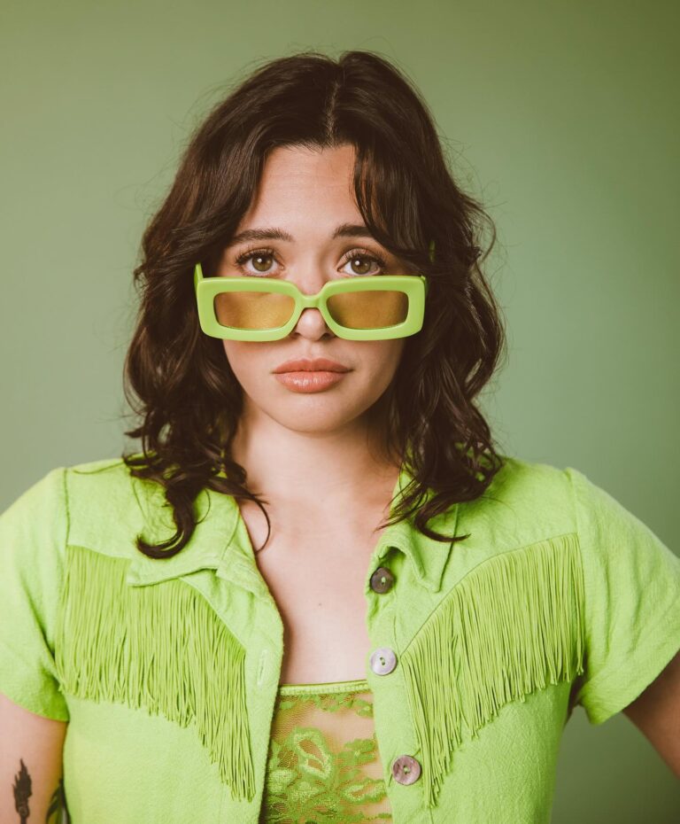 Discover Rivkah Reyes’s 10 Most Popular Instagram Pics