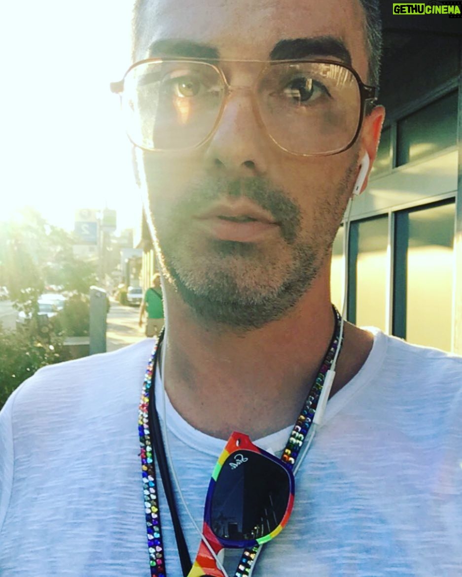 Robbie Turner | Gethu Cinema