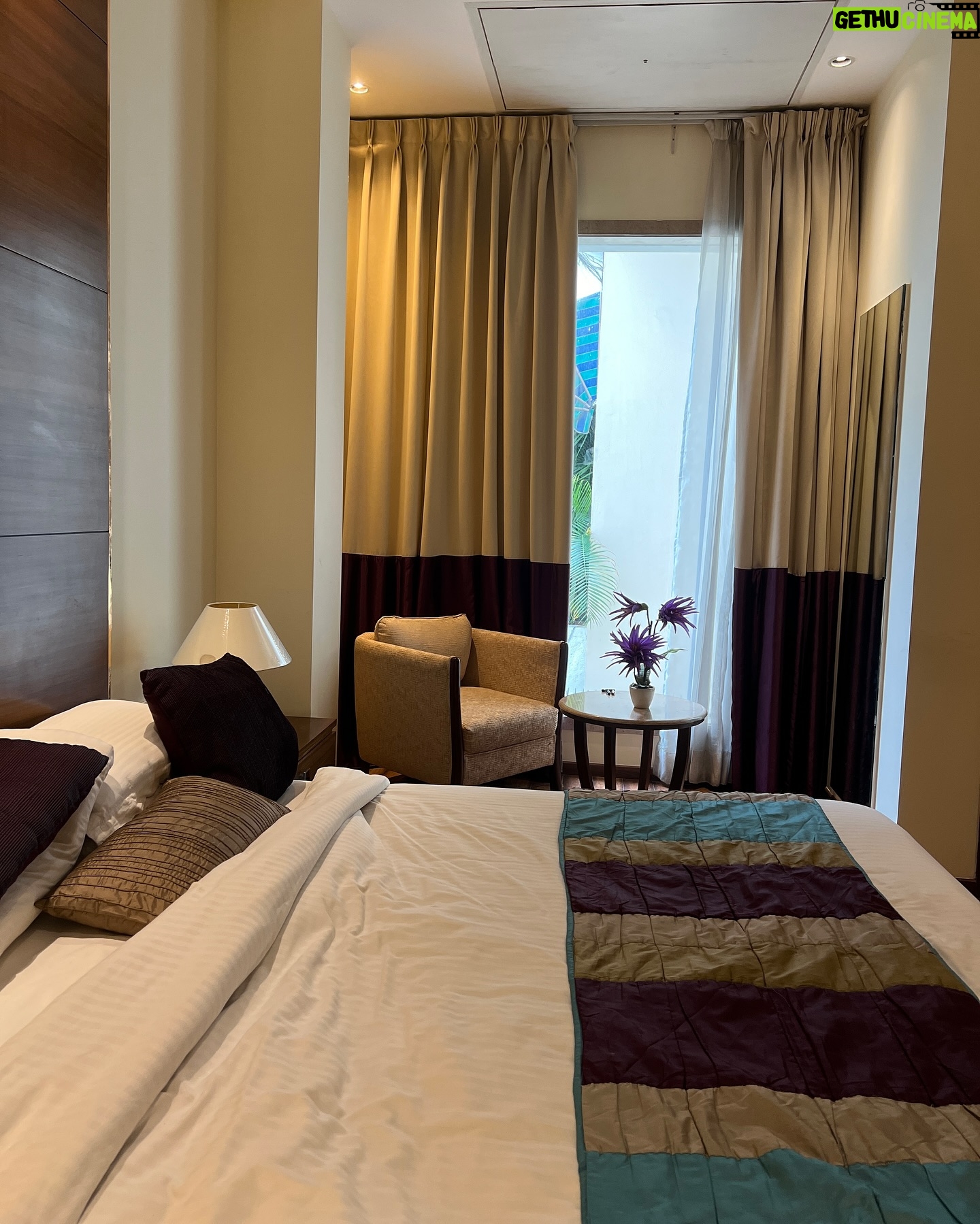 Actress Shruthi Selvam HD Photos and Wallpapers October 2024 | Gethu Cinema