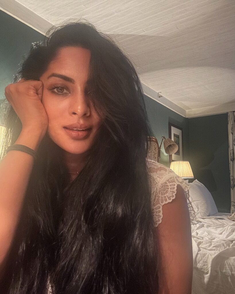 Actress Sriya Reddy HD Instagram Photos and Wallpapers August 2024 ...