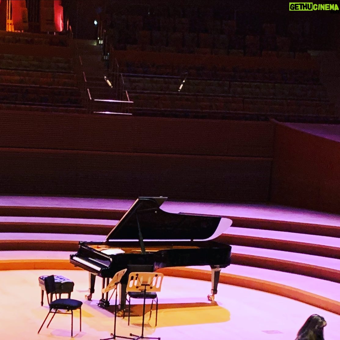 Trevor Duke-Moretz | Gethu Cinema