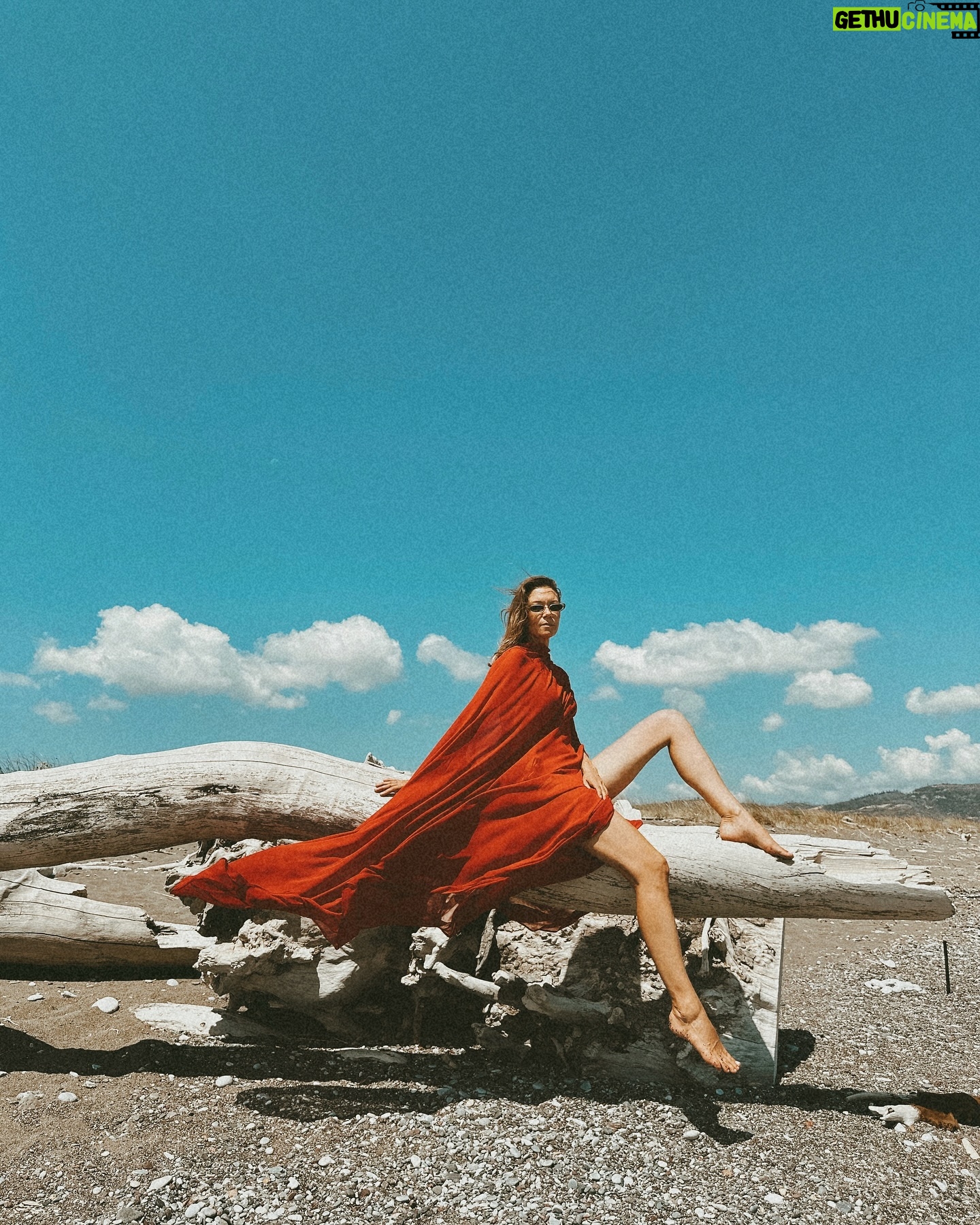 Vicky Kaya Wiki, Biography, Age, Gallery, Spouse and more