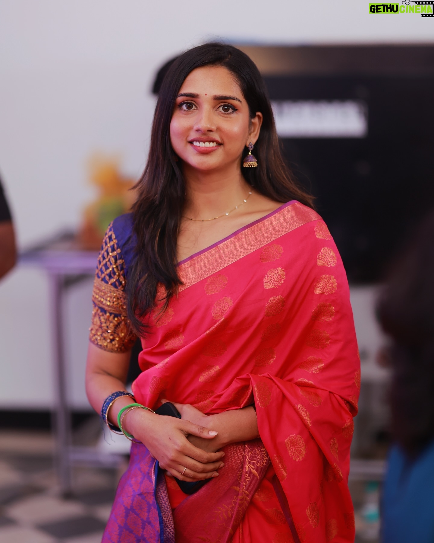 Actress sai Dhanya HD Instagram Photos and Wallpapers July 2024 | Gethu ...