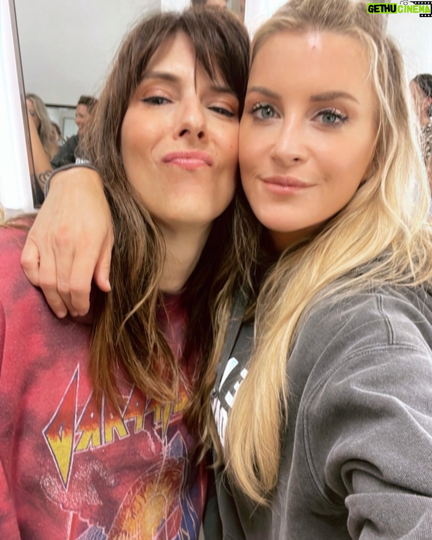 Allison Dunbar Wiki, Biography, Age, Gallery, Spouse and more