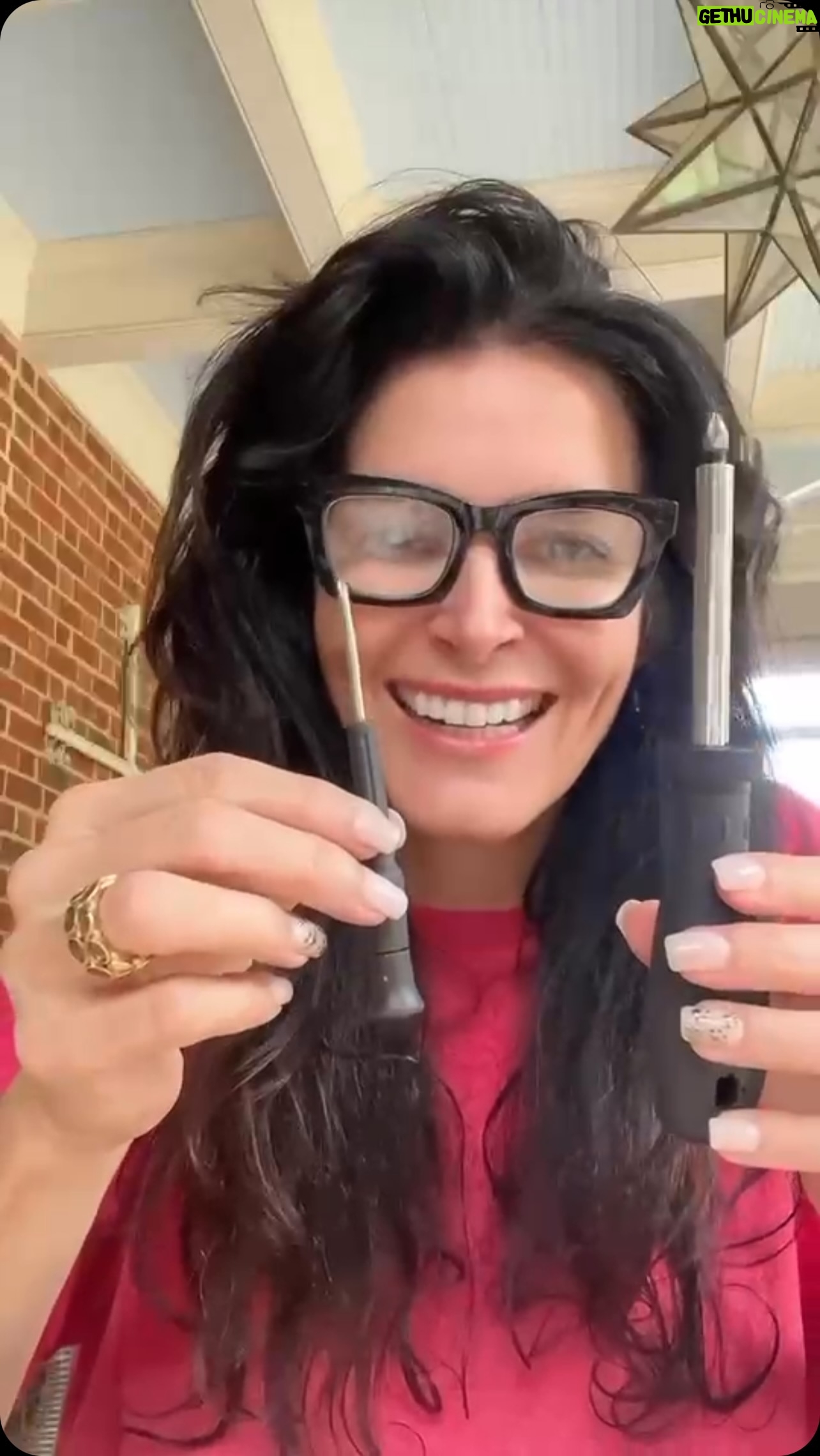 Angie Harmon | Gethu Cinema