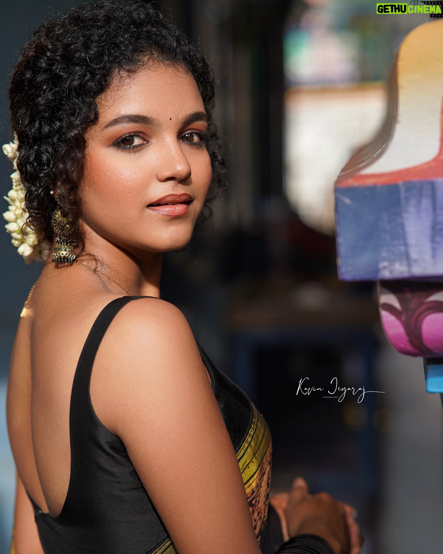 Actress Archana Kumar HD Instagram Photos and Wallpapers September 2024 | Gethu Cinema