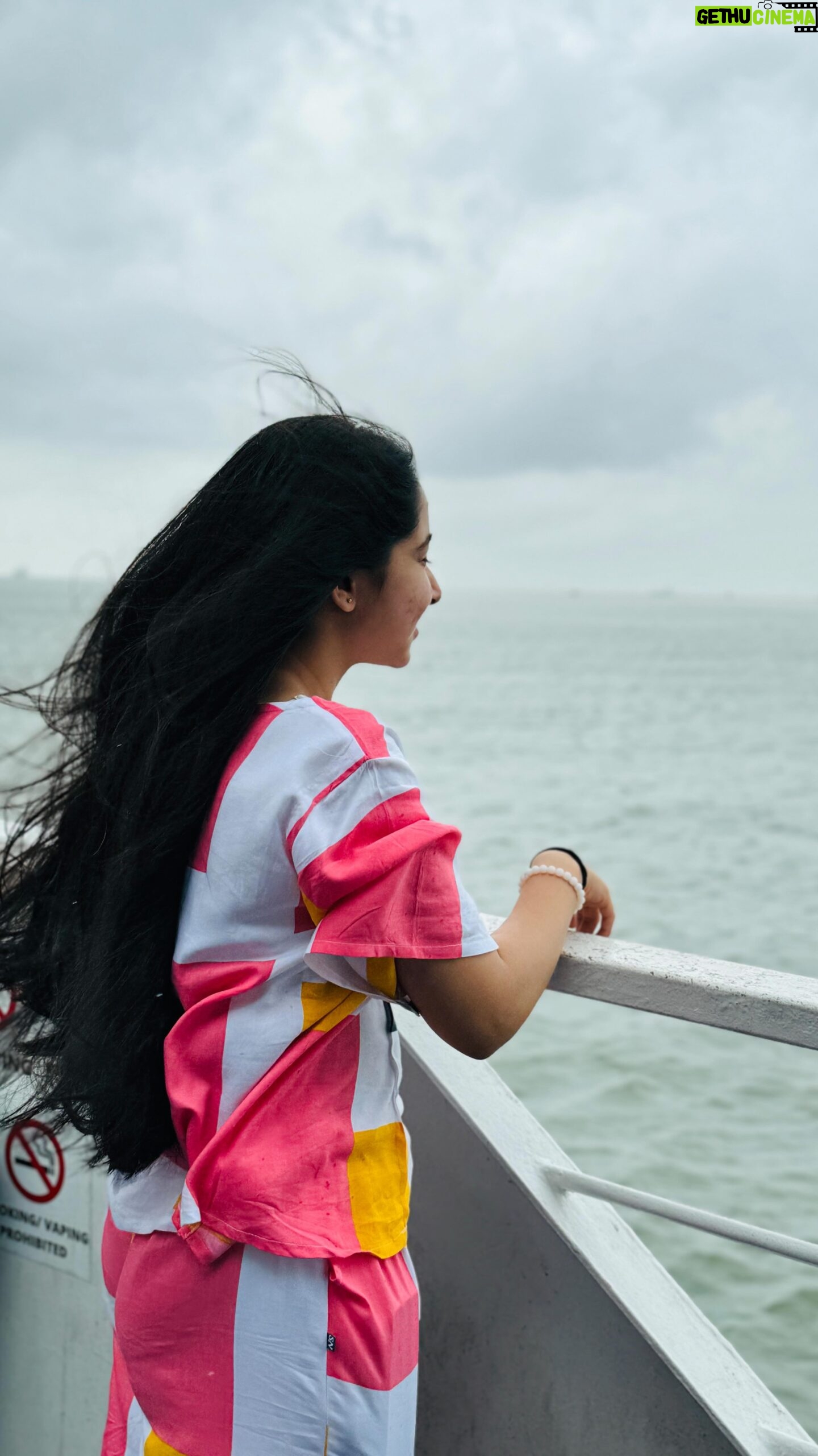 Actress Deshna Dugad HD Photos and Wallpapers December 2024 | Gethu Cinema