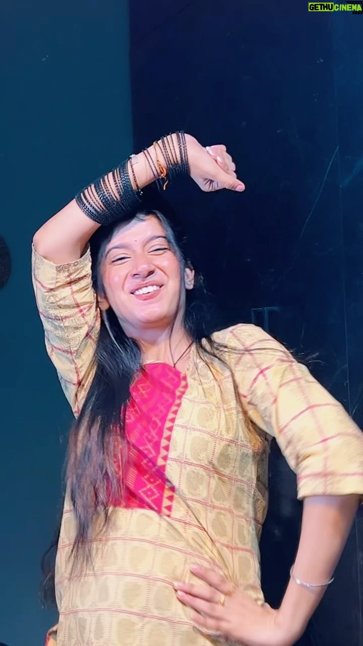 Actress Divya Sharma HD Photos and Wallpapers January 2025 | Gethu Cinema